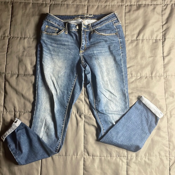 Universal Thread | Jeans | Universal Thread Mid Rise Skinny Jeans ...